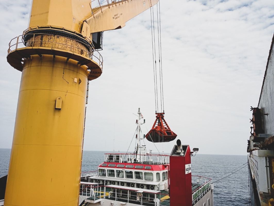 Stevedoring & Project Cargo Handling - Surya Surindo Group